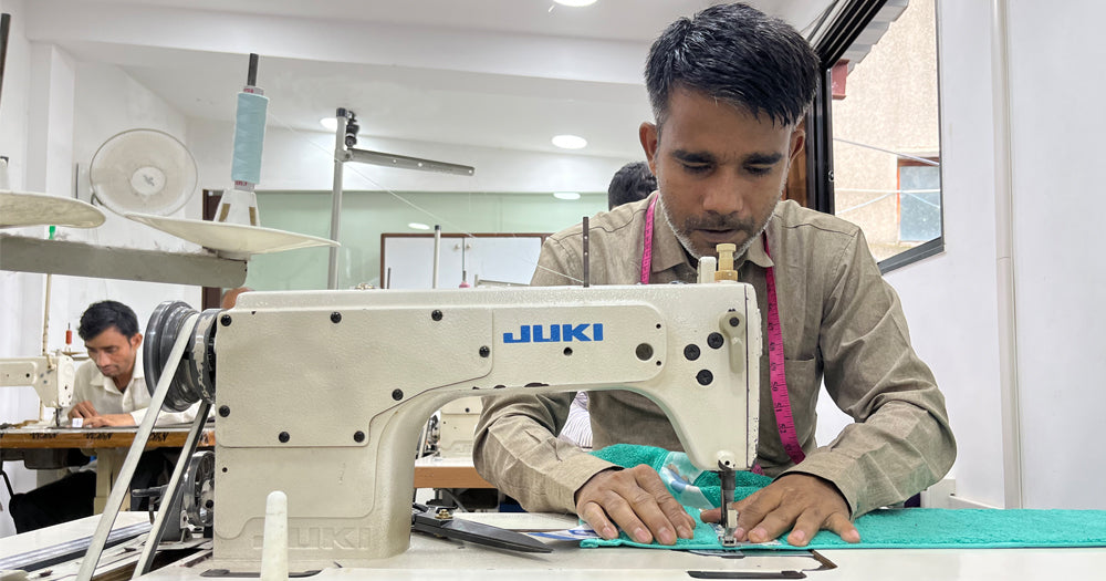 Seevo - Satin Pillow Covers | Cushion Covers | Bedsheets and more ...